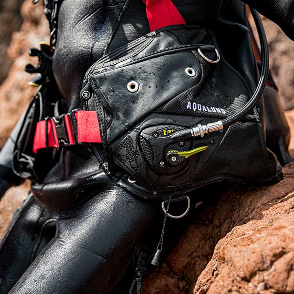 New Aqualung Axiom i3 Plus BCD Available Now | Scuba