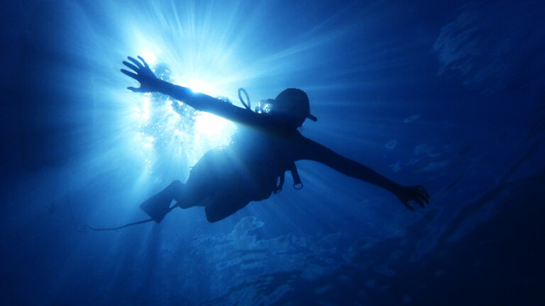 SNUBA Diving: The Ultimate Guide - Scuba.com