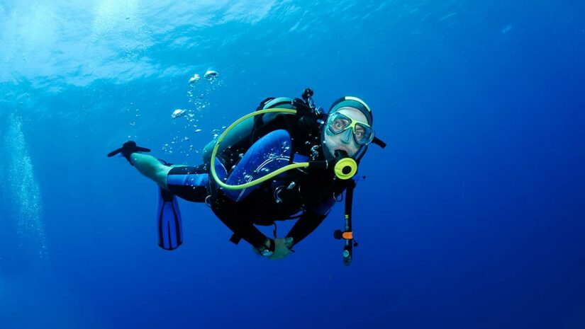 How to Choose and Care for Your Scuba Diving Mask - Scuba.com