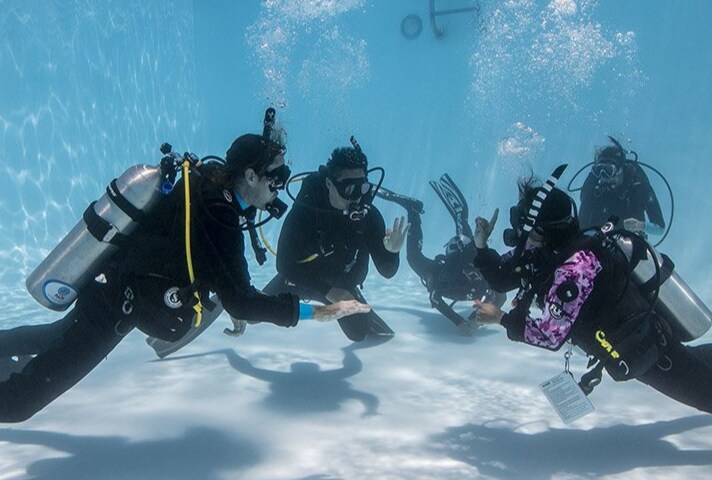 PADI Scuba Diving Lessons in New York at Scuba.com | Scuba